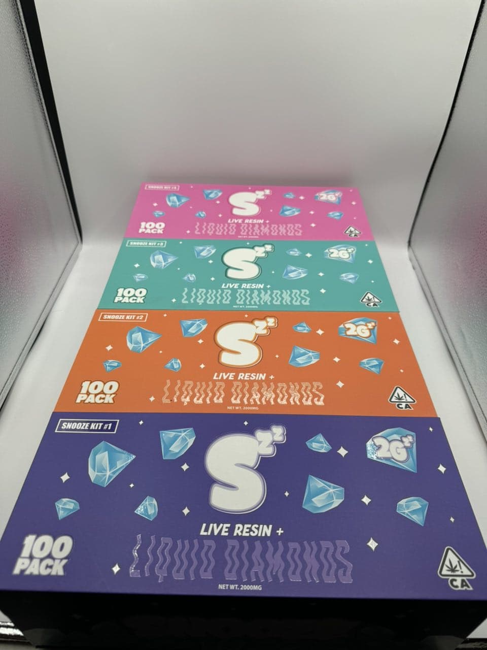 Snooze 2g disposable vape pen live resin & liquid diamonds